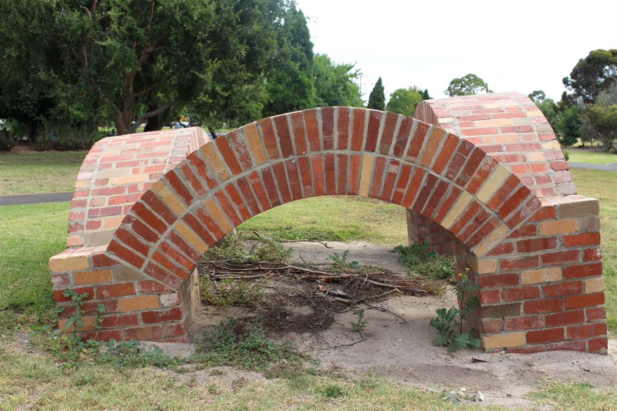 Three Follies - Bush Projects (Sarah Hicks & Bonnie Grant) Darebin Arts